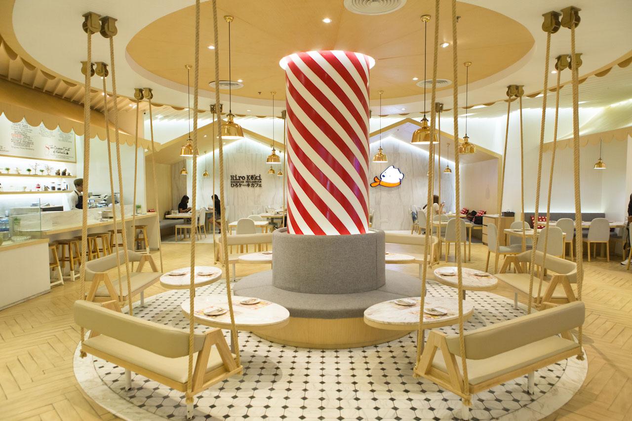 HIRO KEKI ร้านหมีขาวที่ไม่ชอบกินน้ำผึ้ง แต่ชอบกินขนมหวาน