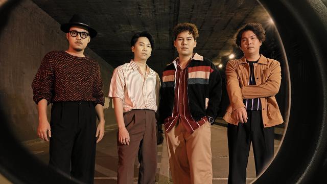 "CLOCKWORK MOTIONLESS" รวมข่าวเกี่ยวกับ "CLOCKWORK MOTIONLESS ...