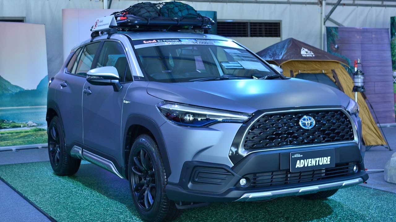 แต่งเต็มสองสไตล์ TOYOTA COROLLA CROSS ADVENTURE และ URBAN SPORT
