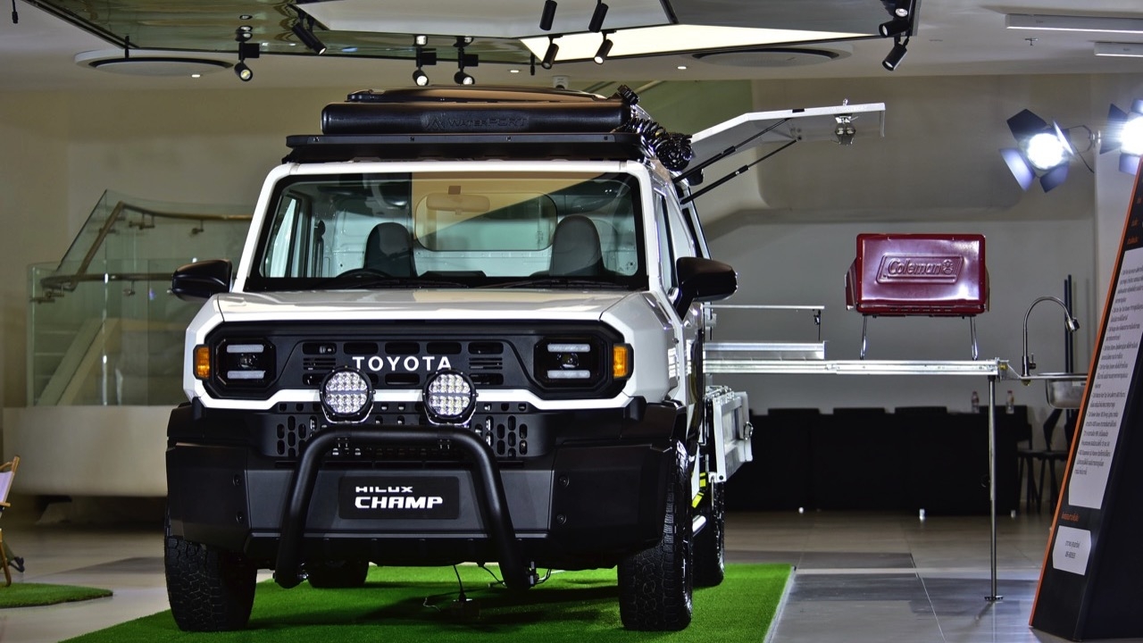 โคตรหล่อ ส่อง TOYOTA HILUX CHAMP แต่งเต็มกระบะแคมป์ปิ้งย่าง