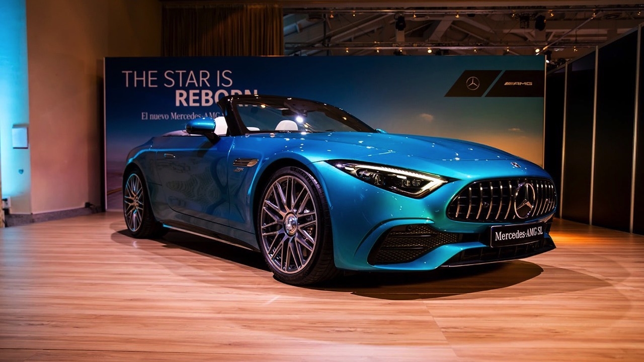 ประกอบนอกราคาน่ารัก! มาแล้ว Mercedes-AMG SL43