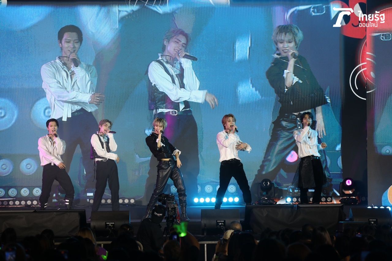WayV มาเติมความหวานในงาน FAN SIGNING แฟนคลับแห่ต้อนรับแน่นงาน