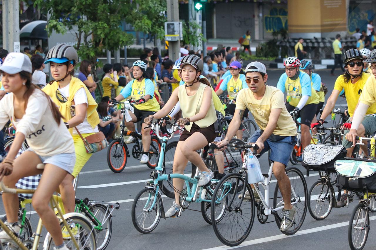 ภาพประวัติศาสตร์ทะเลจักรยาน! เก็บตกสีสันสาวสวย ความงาม Bike for Dad (ตอนจบ)