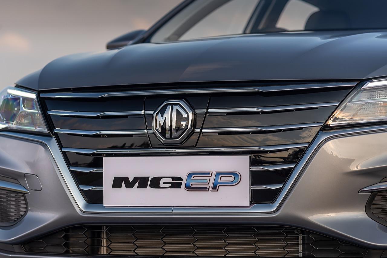 รถไฟฟ้ามาแล้วนะเธอ! MG EP ยานยนต์พลังงานไฟฟ้า เตรียมเปิดราคาในงาน ...