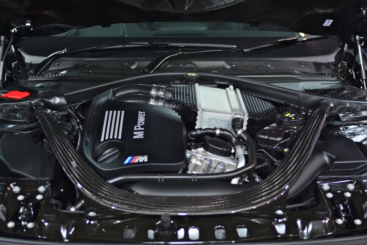 BMW Water Injection System เทคโนโลยีเครื่องบินรบ