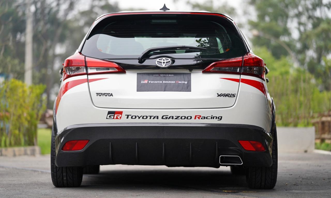 หล่อแต่ไม่แรง TOYOTA YARIS HATCHBACK GAZOO RACING