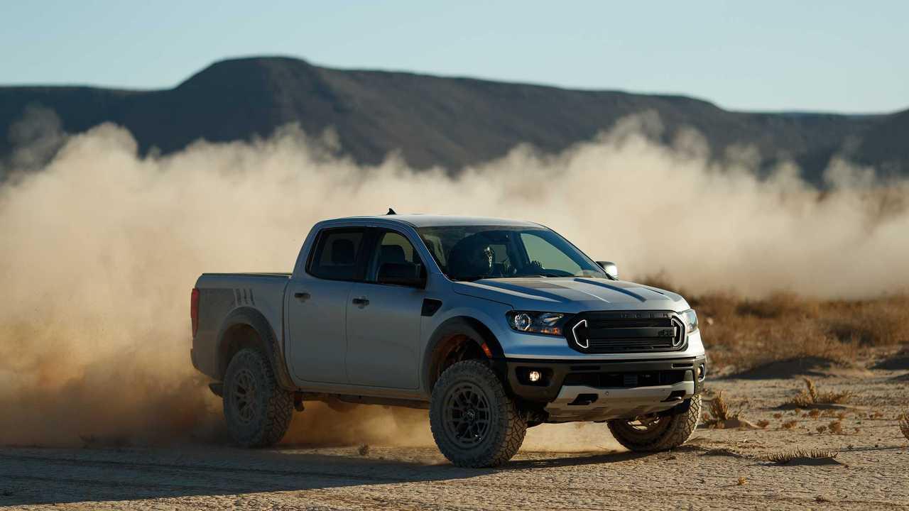 หล่อเข้ม เต็มเม็ด! FORD RANGER RTR EDITION 2020