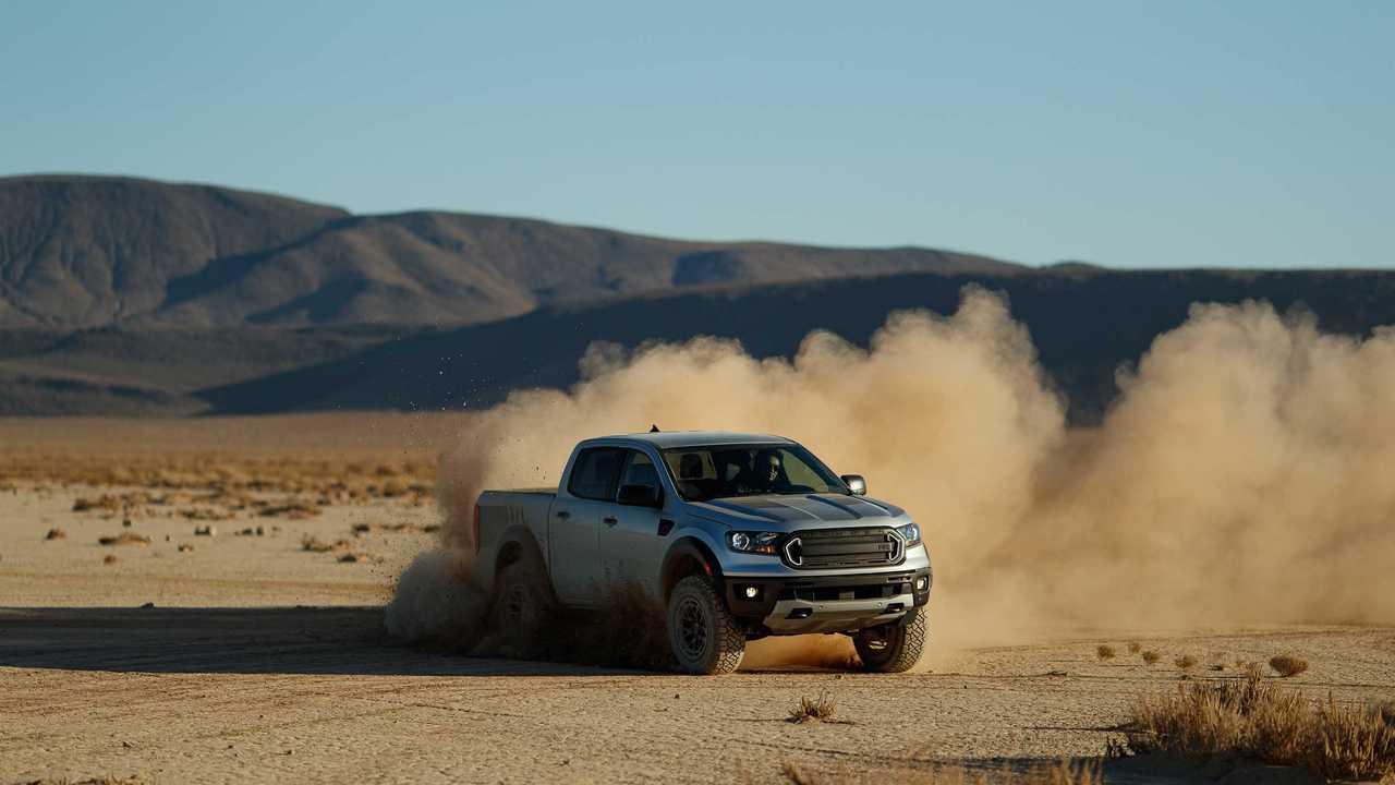 หล่อเข้ม เต็มเม็ด! FORD RANGER RTR EDITION 2020
