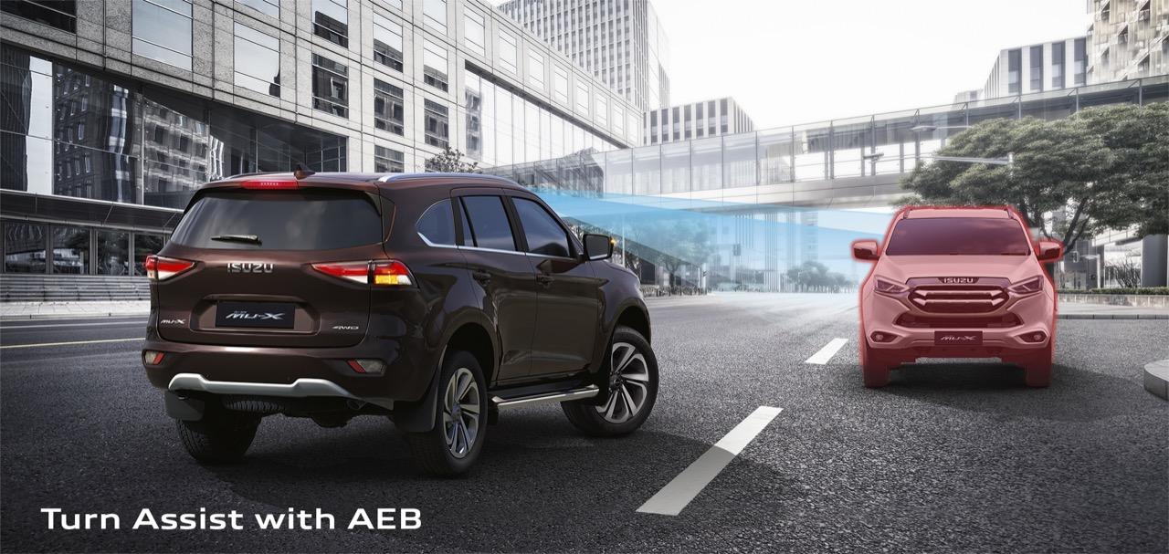 ISUZU เปิดตัว D-MAX สีใหม่ เทา ISLAY GRAY OPAQUE