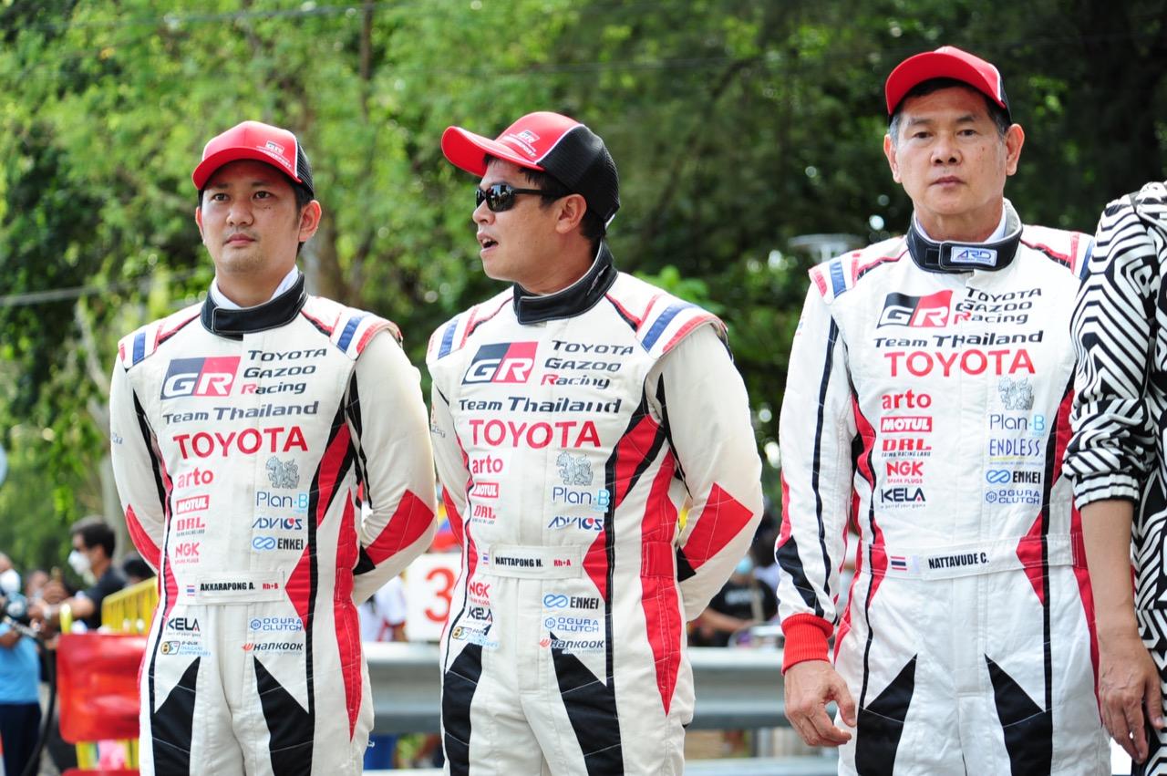 ยืนหนึ่งเจ้าความเร็ว TOYOTA GAZOO RACING TEAM THAILAND รับถ้วยพระราชทาน ...