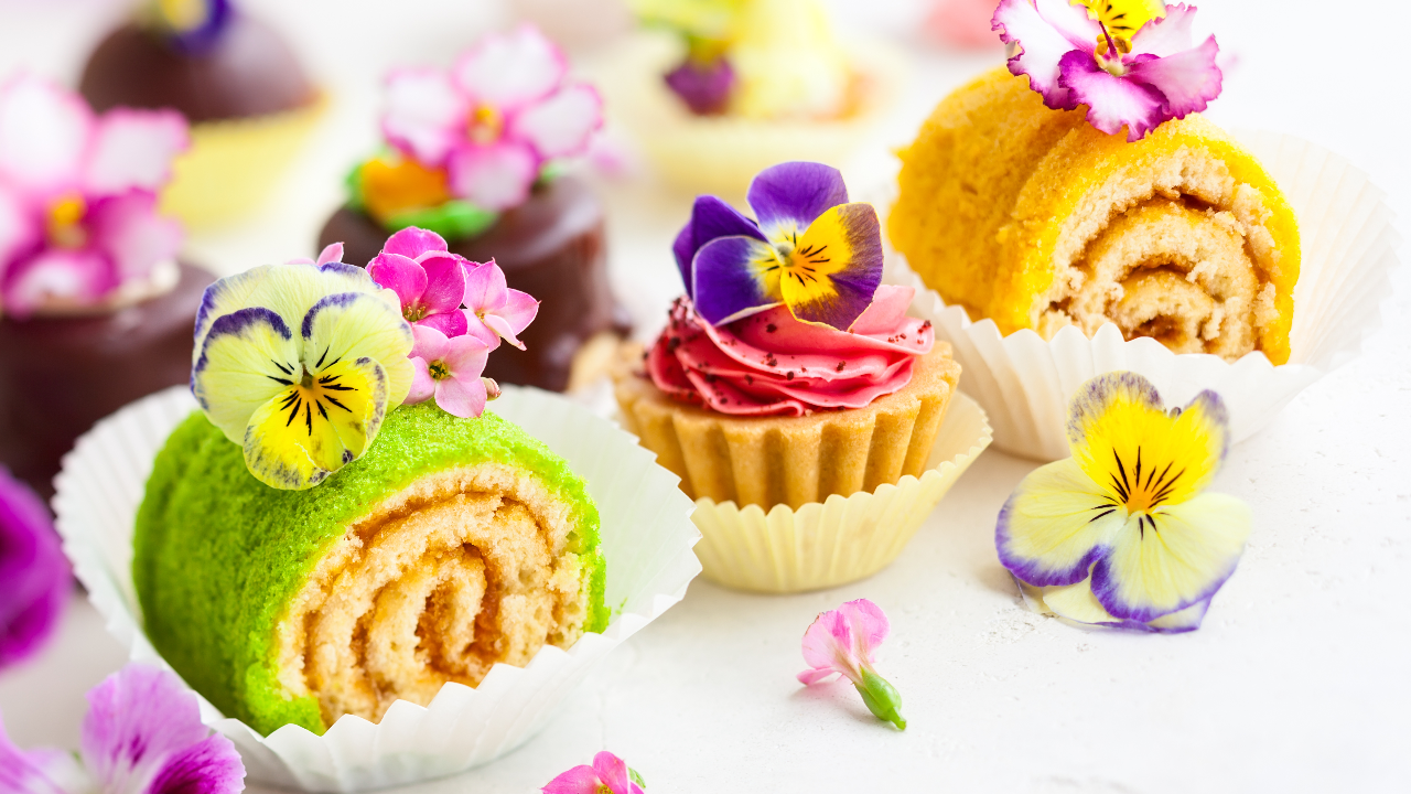 รู้จัก 10 ดอกไม้กินได้ มีอะไรบ้าง แต่งเค้กก็ได้ ตกแต่งจานก็สวย