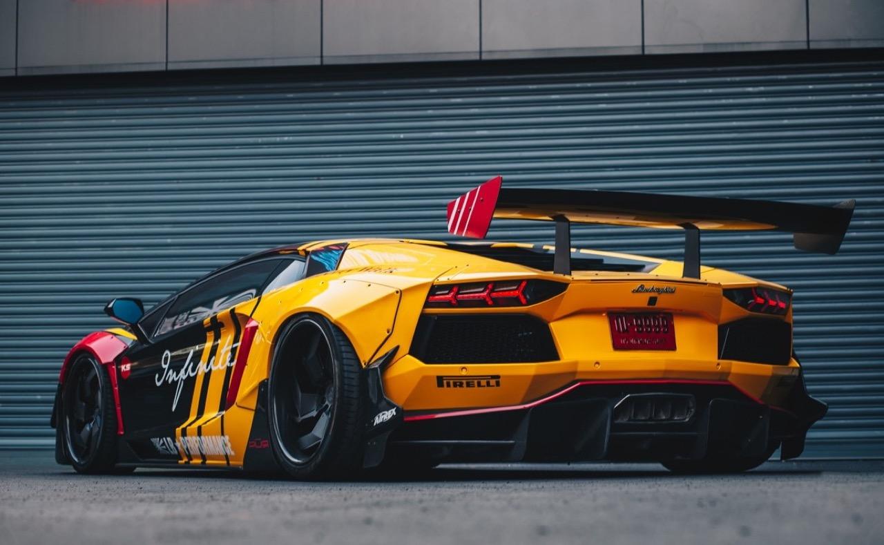 ยังหาไม่เจอ อาจเปลี่ยนสี! Lamborghini Mad Bull Liberty Walk V2 ซุปคาร์ ...