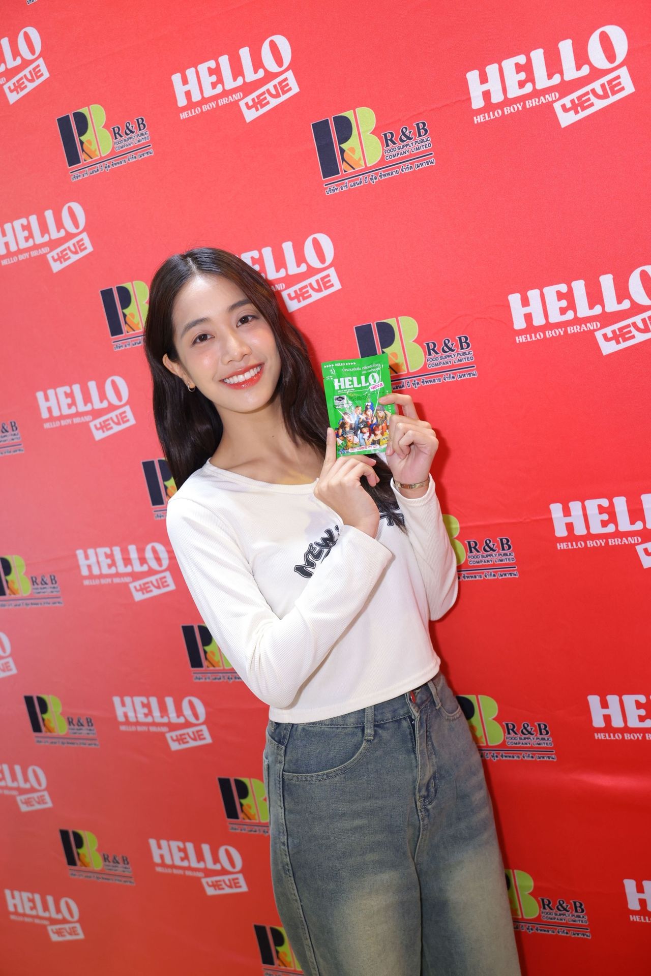 7 สาว 4EVE เปิดตัวธุรกิจแรกของทุกคน ในงาน Thaifex Anuga Asia