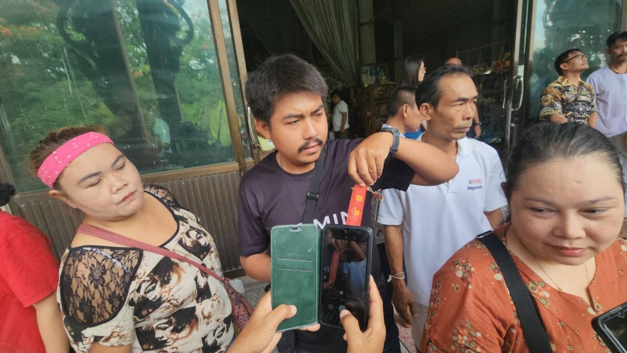 ส่อง "เลขเด็ด" ย้ายกุมารทองวัดดัง สายมูเชื่อเป็นเลขมงคล 6 เดือน 6