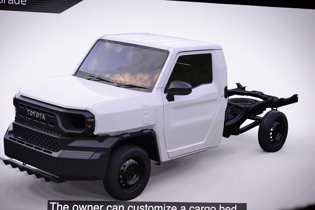 Toyota IMV 0 ต้นแบบรถสู้งานทรงเก๋ที่เราอยากให้มีมากกว่าบอดี้กระบะ