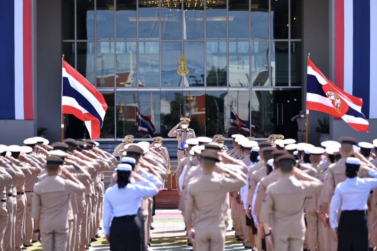 "บิ๊กเฒ่า" เยี่ยมอำลาหน่วย ทร. พื้นที่ กทม.-ปริมณฑล พร้อมขอบคุณกำลังพล