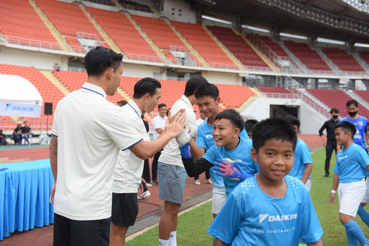ไดกิ้น จับมือ ส.บอล จัดงาน “Daikin Kids Football Fest” สร้างแรงบันดาลใจ ...