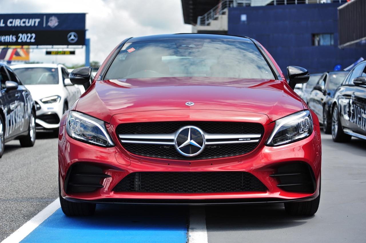 ซิ่งแรงในสนามช้าง Mercedes-Benz Driving Events 2022