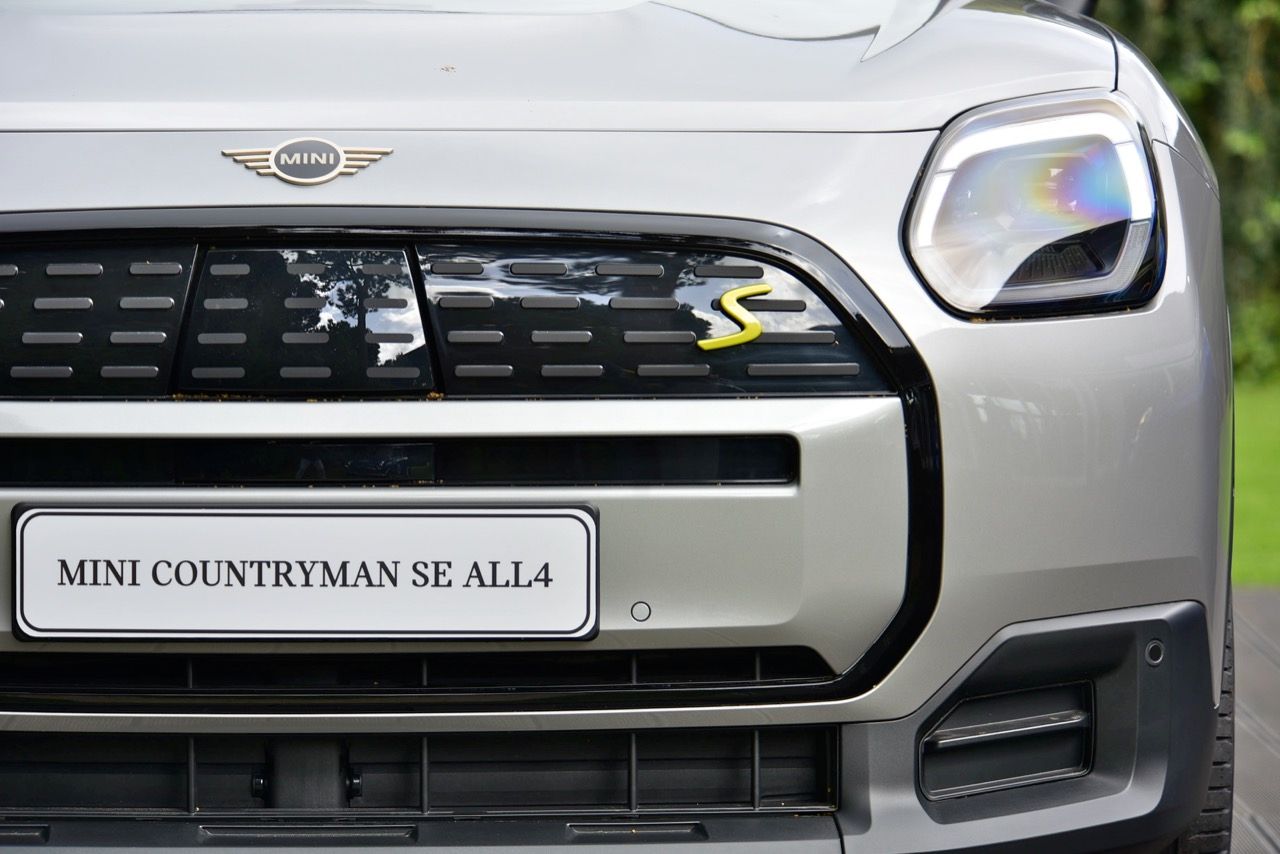 ใหญ่สะใจวิ่งไกล 430 กิโลเมตร MINI NEW COUNTRYMAN SE ALL4