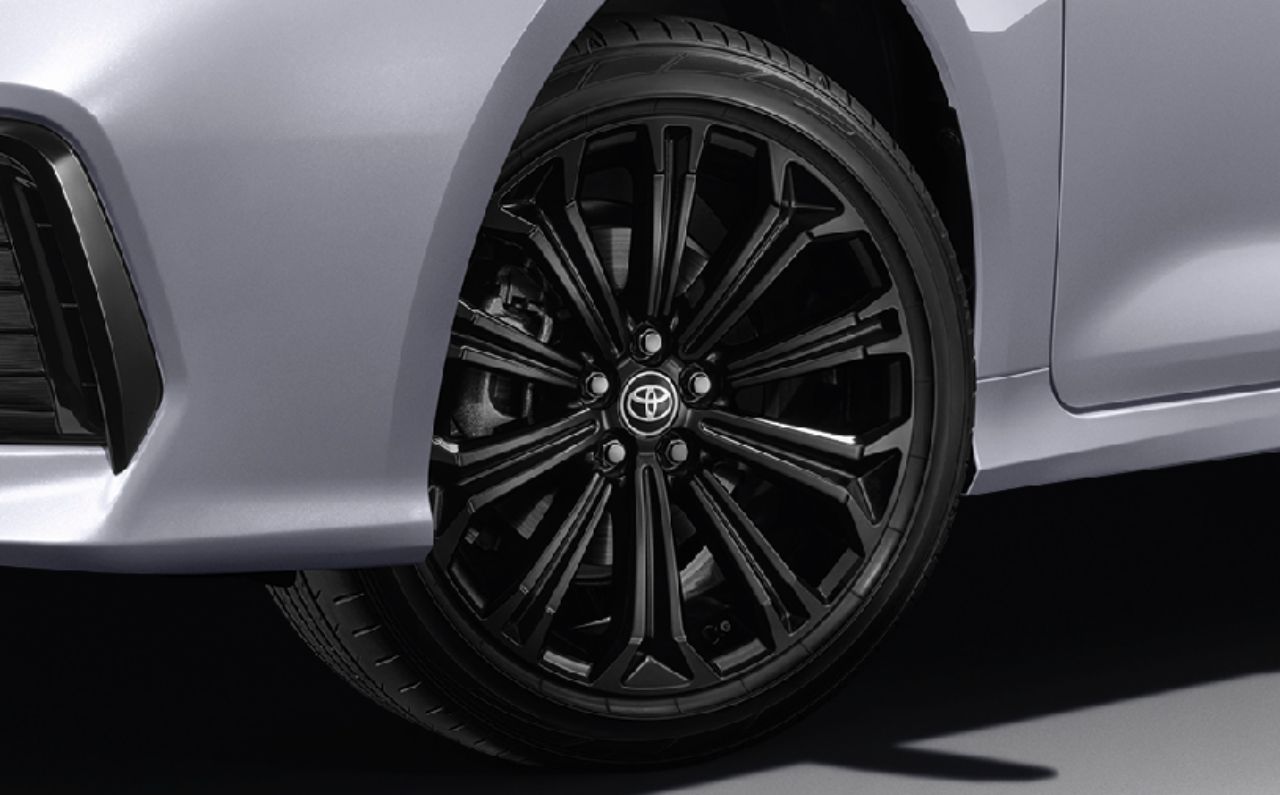 NEW COROLLA ALTIS 2024 เพิ่มรุ่น HEV GR SPORT แต่งสวยแบบ GAZOO Racing