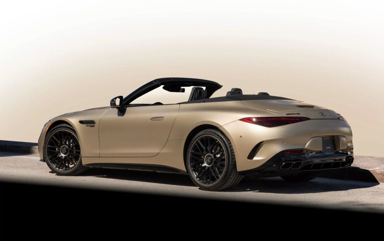 ทองอร่ามตา มาแล้ว Mercedes-AMG SL63 Manufaktur Golden Coast