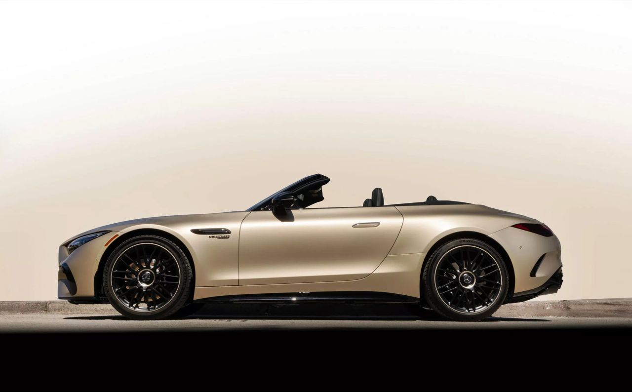 ทองอร่ามตา มาแล้ว Mercedes-AMG SL63 Manufaktur Golden Coast