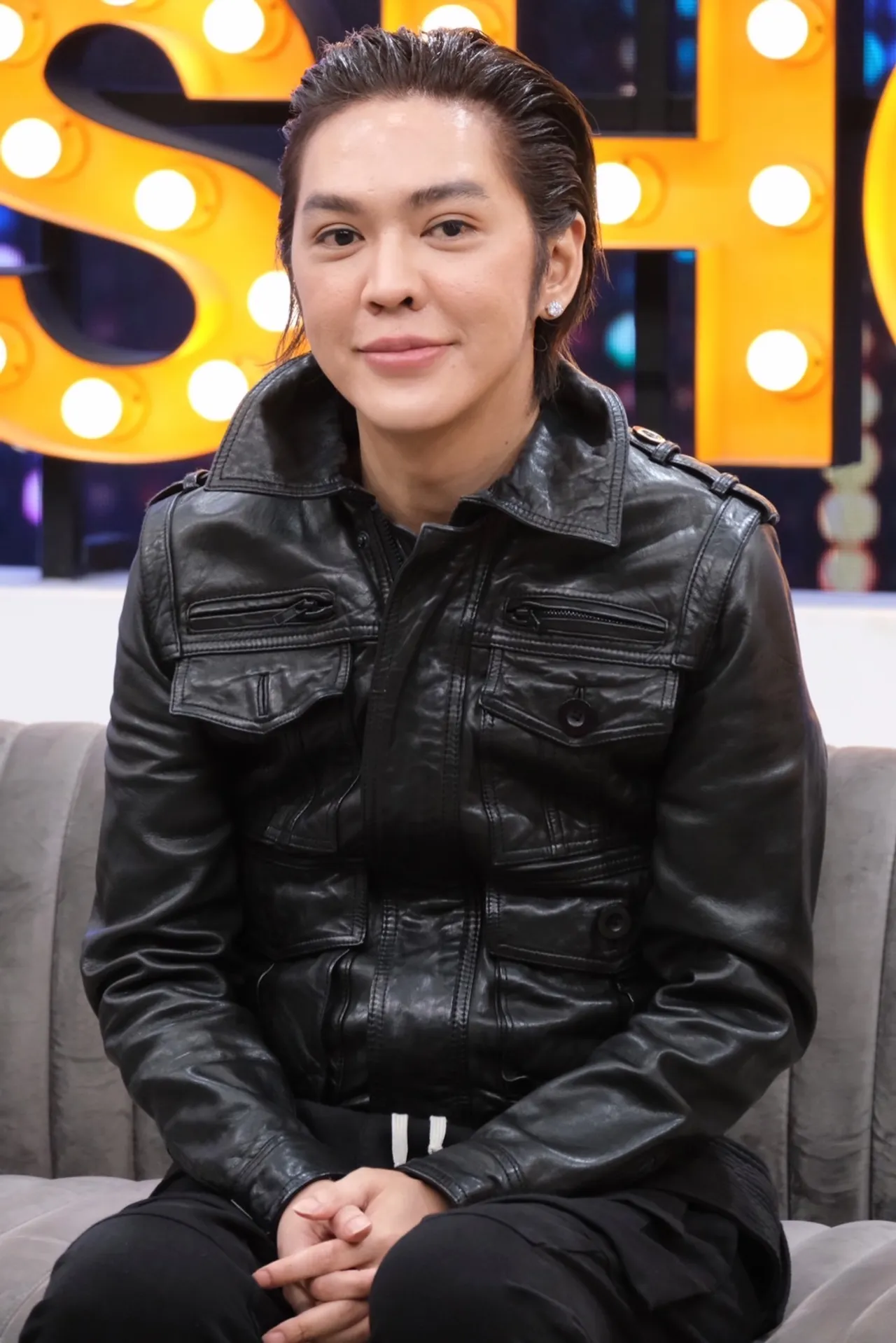 ดัง พันกร เปิดใจ รันโซเชียลทันกระแสทุกวงการ โสดมา 46 ปีไม่มีแฟน (คลิป ...