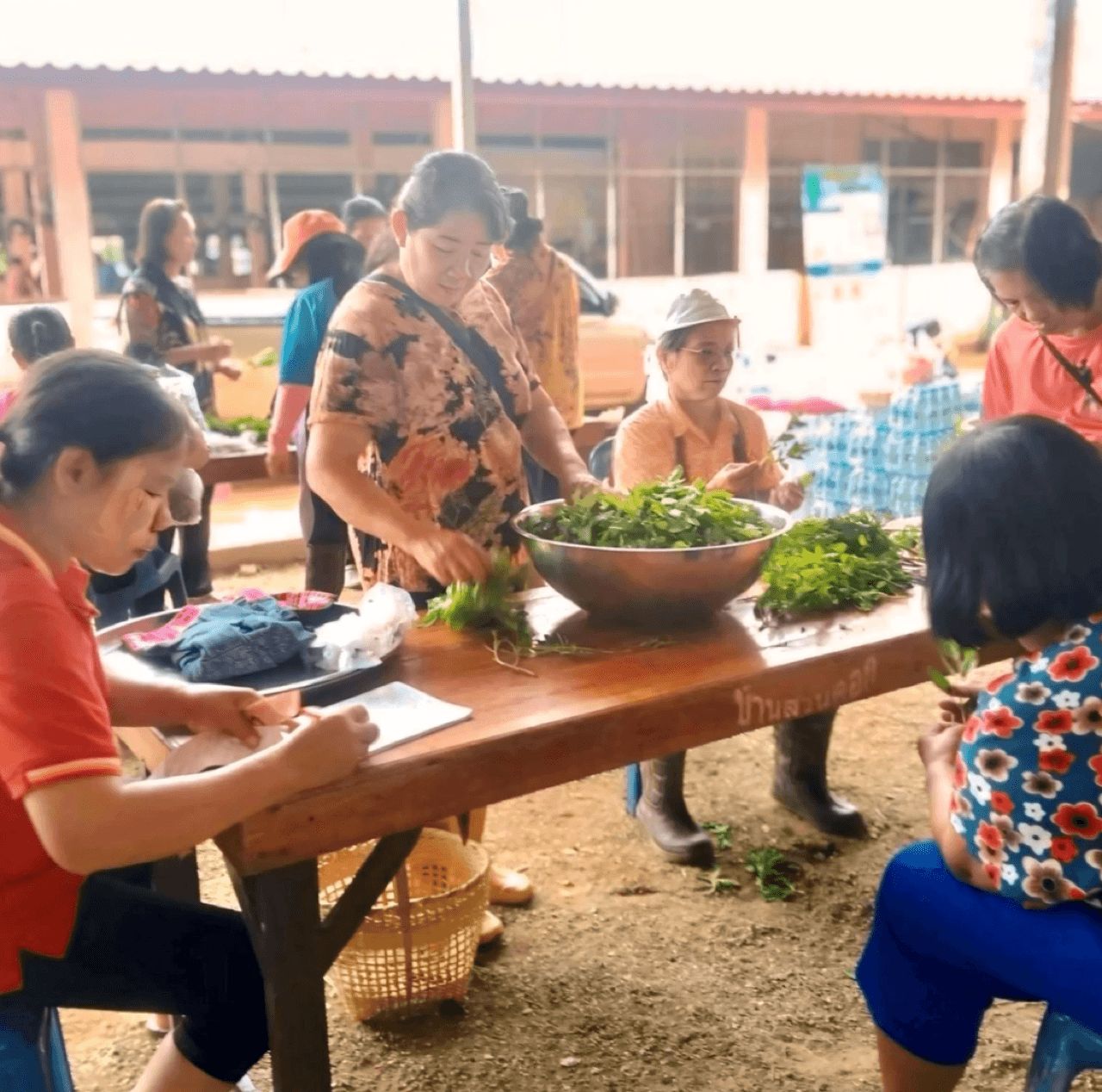 TOYOTA SCG รพ.สมเด็จเจ้าพระยา ตั้งโรงครัวช่วยเหลือผู้ประสบภัยน้ำท่วม จ.น่าน