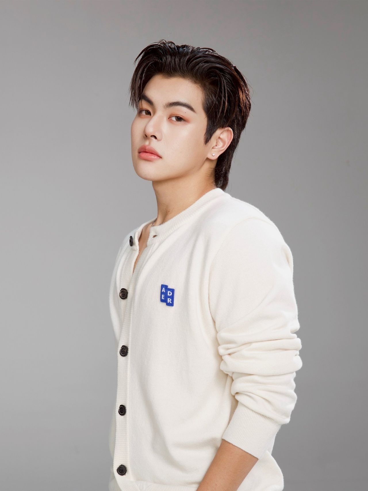 MCHOICE ส่ง 6 หนุ่ม แซม-เลออน-พาย-พี-ติวเตอร์-เบ็น มาทำภารกิจพิชิตเดบิวต์เป็นศิลปิน T-POP