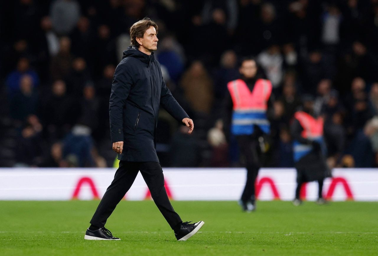 Top Favorite Likely to Fall: 5 Leading Premier League Managers at Risk ...