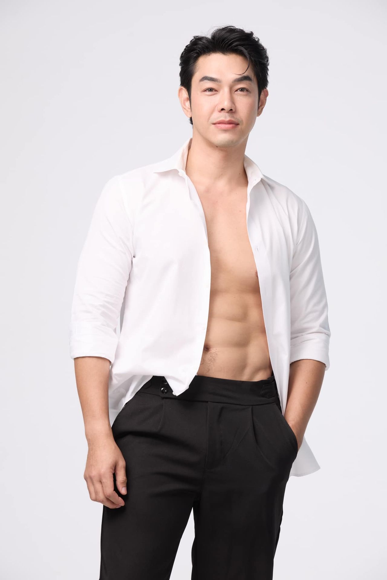 Art Pasut Experiences Shock as Crane Collapses on Rama 2 Road Near His Home