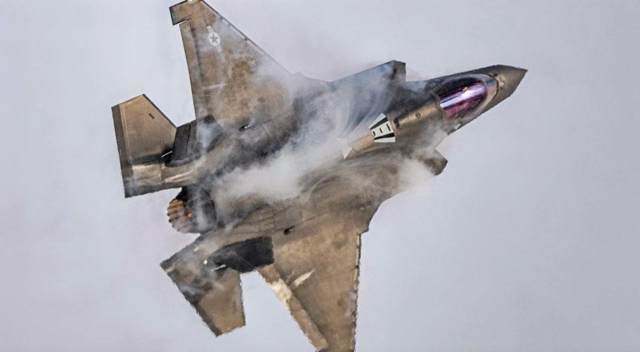 First Impressions Satisfactory Despite 8 Crashes: Lockheed Martin F-35 ...