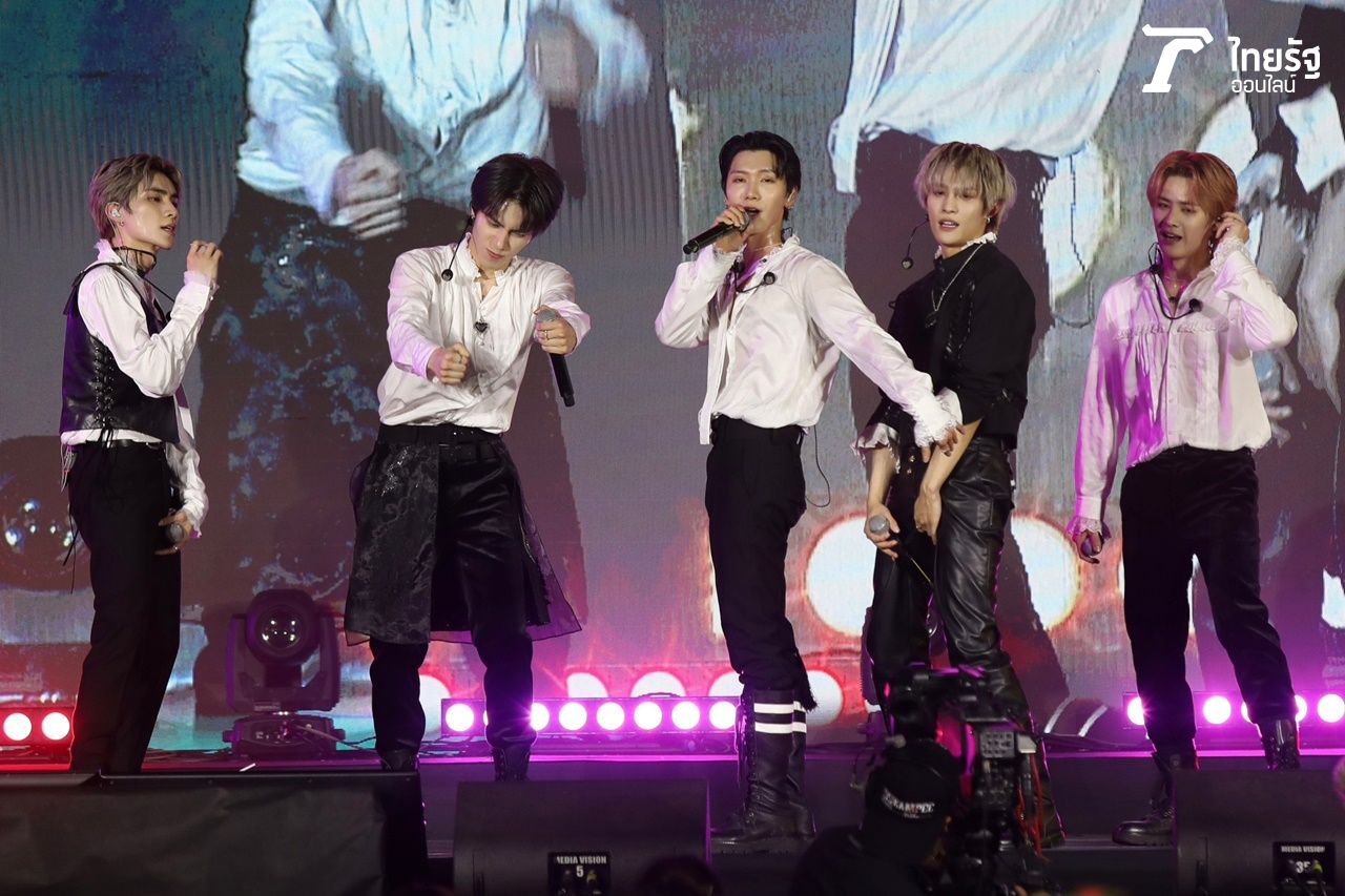 WayV มาเติมความหวานในงาน FAN SIGNING แฟนคลับแห่ต้อนรับแน่นงาน