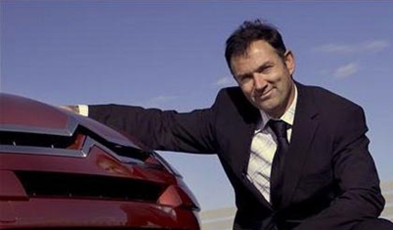 PEUGEOT SR1 CONCEPT CAR