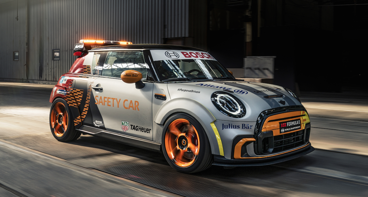 เล็กโหด! โผล่ในมอเตอร์เอ็กซ์โป MINI Electric Pacesetter inspired by JCW