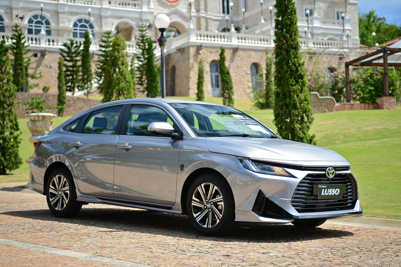 แรงไม่หยุดฉุดก็ไม่อยู่ TOYOTA NEW YARIS ATIV กระชากยอดจองทะลุ 2 หมื่นคัน