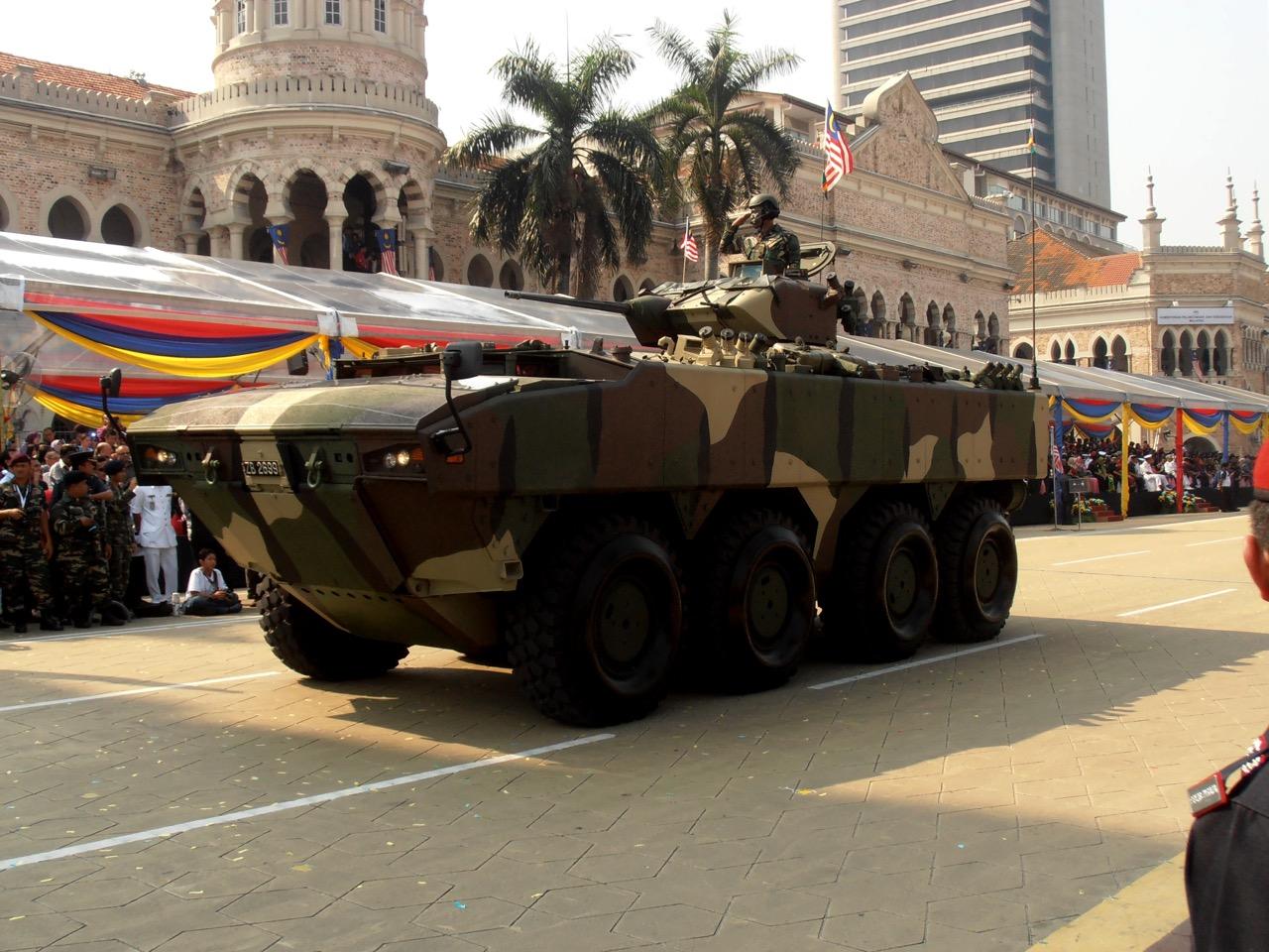 10 สุดยอดรถหุ้มเกราะลำเลียงพลทางทหาร