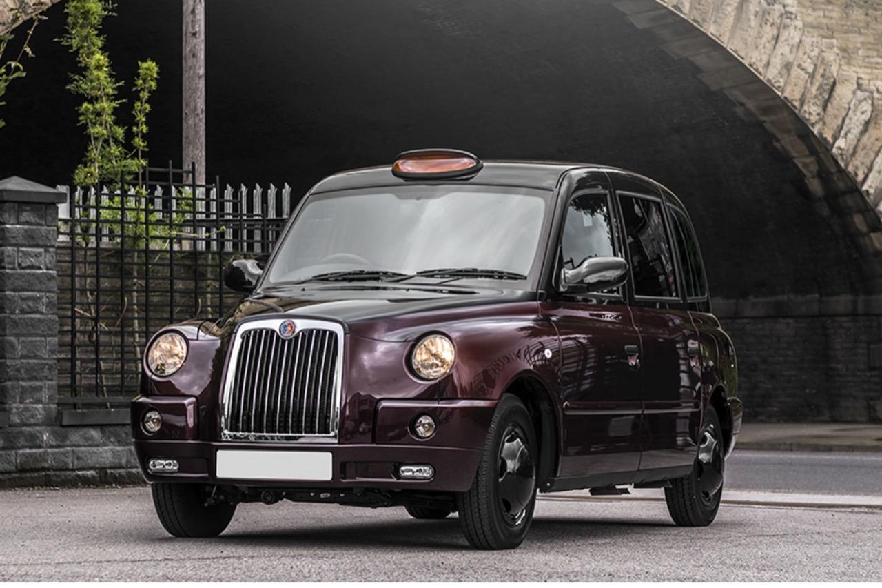 มาแล้ว แท็กซี่พลังงานไฟฟ้า CABB EV พัฒนาในประเทศ เพื่อให้บริการคนไทย!