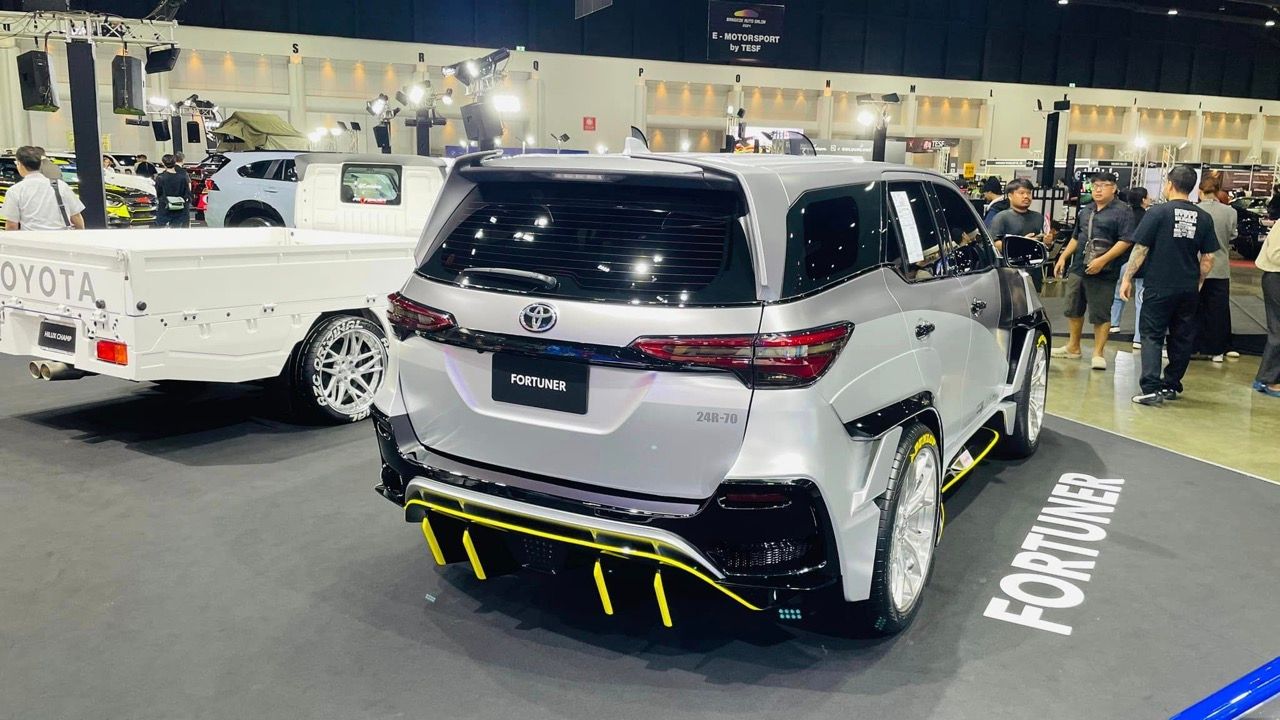 พี่โตโชว์หล่อ ส่อง Fortuner Hyper-F Concept ใน Bangkok Auto Salon 2024