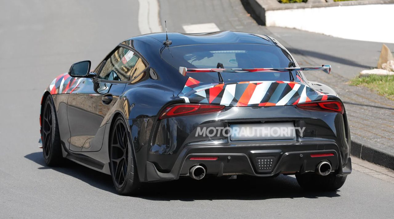 สามห่วงทะลวงความเร็ว TOYOTA SUPRA GRMN หัวใจ M4