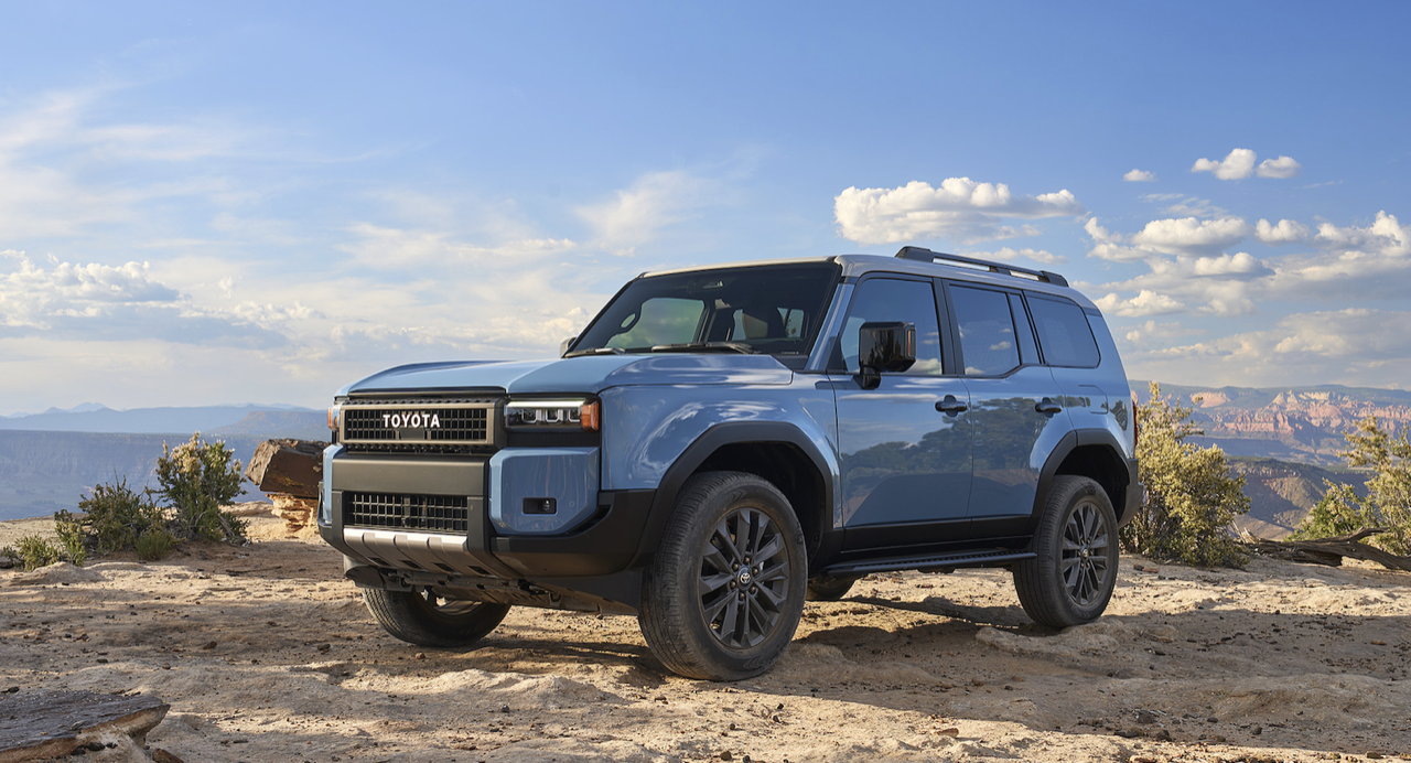 ฟอร์จูนเนอร์ก็ดี แต่ขอคันนี้ดีกว่า ส่องตัวเป็นๆ Toyota New Land Cruiser 250