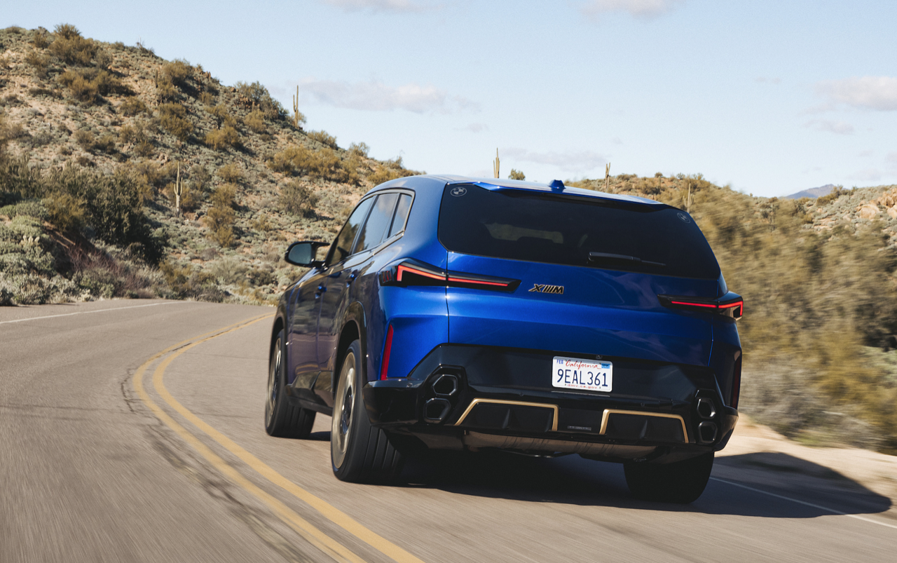 มาแล้ว BMW XM50e Plug-in Hybrid คาด ไม่เกิน 7 ล้านบาท