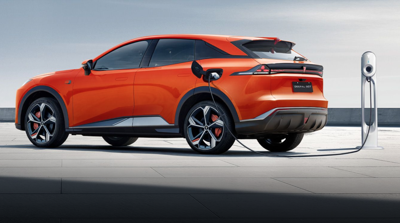 คนล้นบูธมอเตอร์เอ็กซ์โป! Changan เปิดราคา Deepal L07 และ Deepal S07 เริ่ม 1.3 ล้านบาท