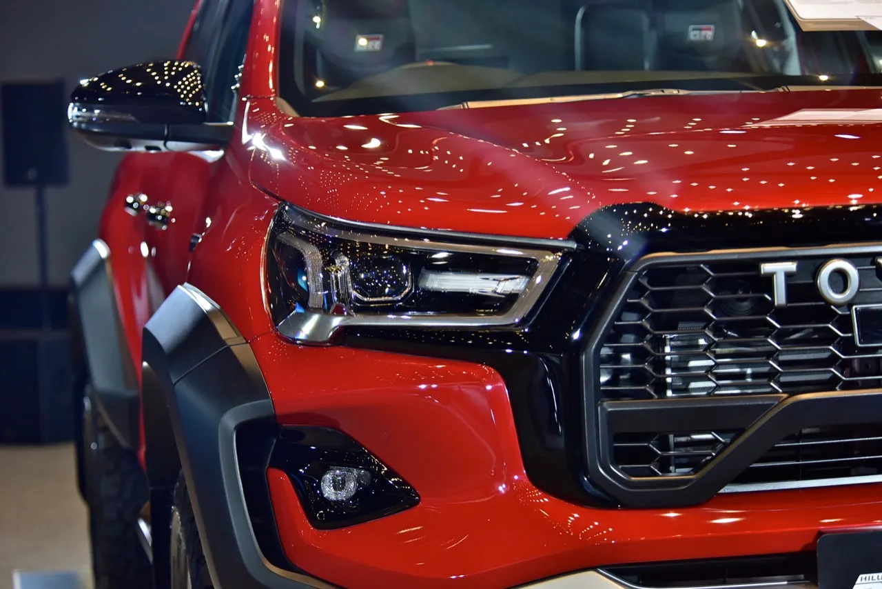 1.4 ล้าน โคตรหล่อ รีวิวเจาะลึก TOYOTA HILUX REVO GR SPORT 2024