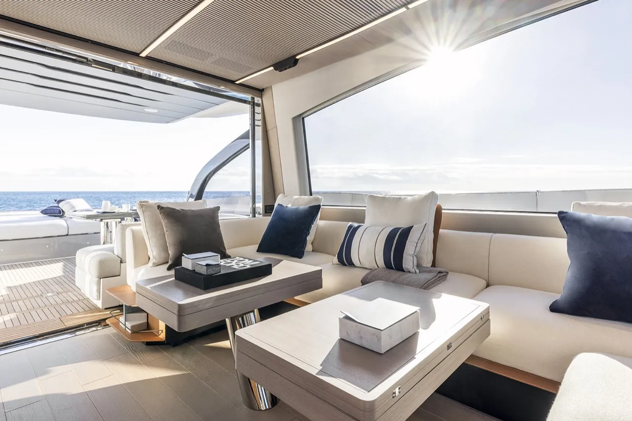 AZIMUT The New S7 ยอชต์หรูสัญชาติอิตาเลียน