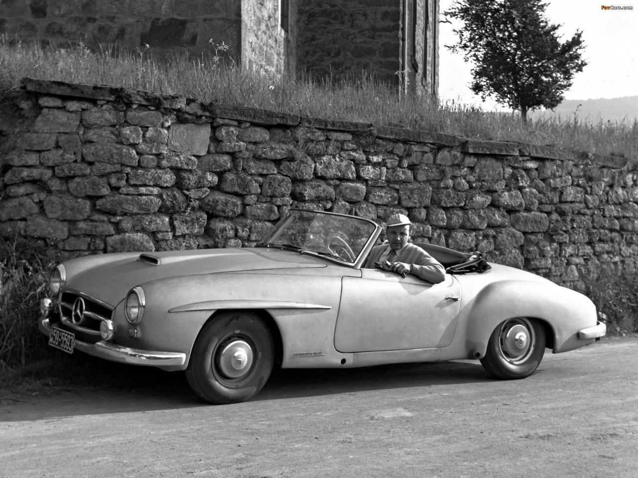 รถยนต์พระที่นั่งในอดีต MERCEDES BENZ 190SL