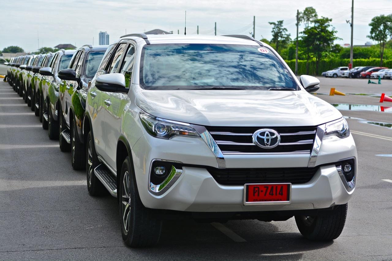 ยอดขายรถยนต์เดือนตุลาคม 2560