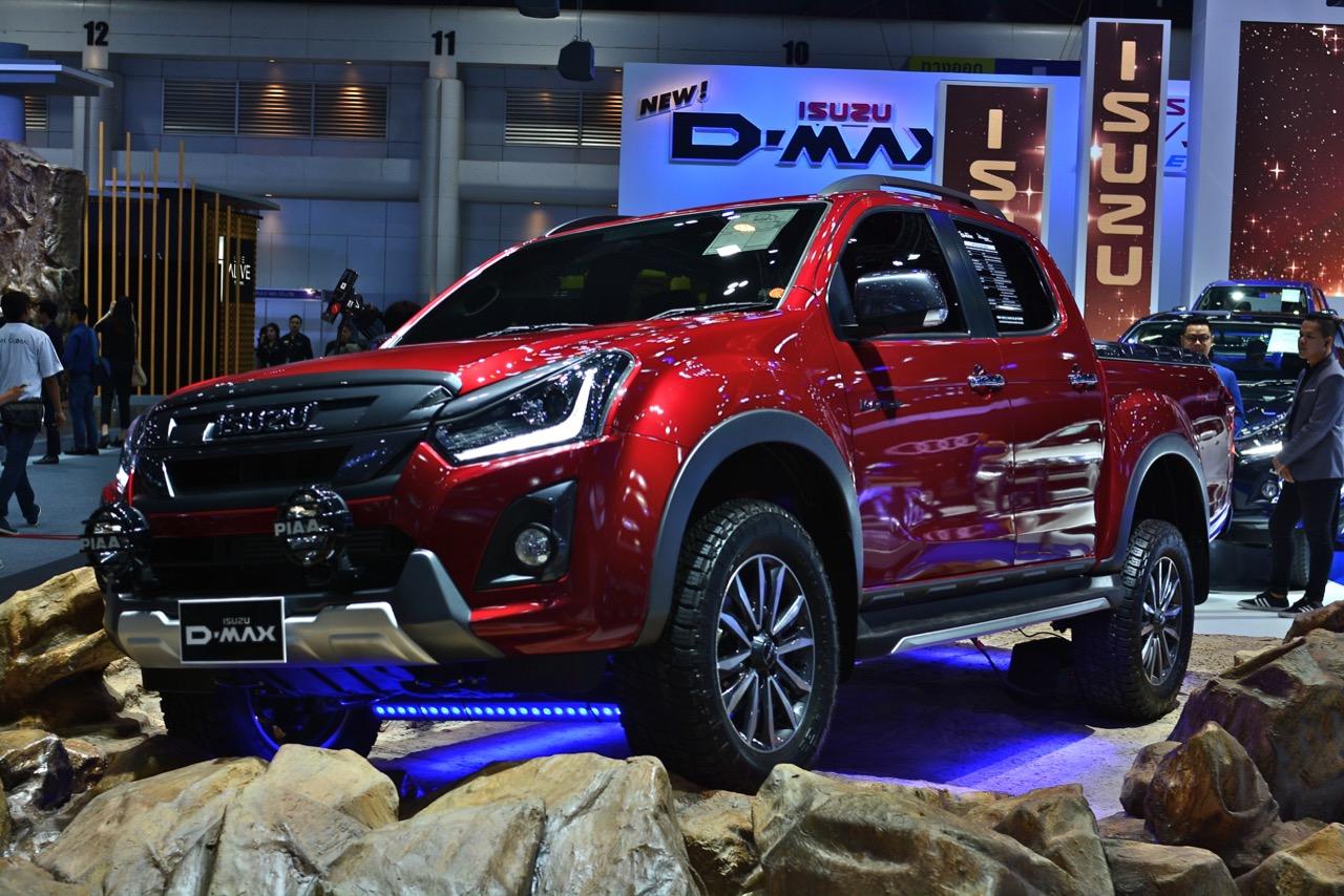 ยอดขายรถยนต์เดือนเมษายน 2561 TOYOTA C-HR นำโด่งแซงทุกโค้งเข้าวิน