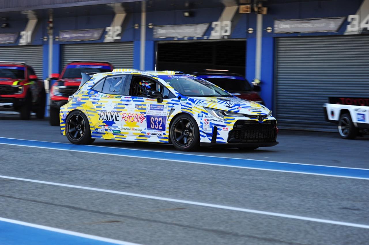 เติมเร็ว แรงจัด! ROOKIE RACING TOYOTA GR COROLLA H2 สาธิตการเติม ...