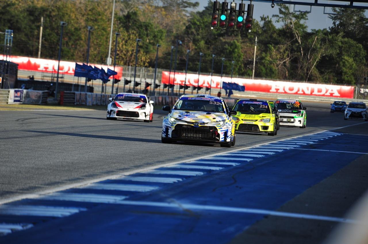 เติมเร็ว แรงจัด! ROOKIE RACING TOYOTA GR COROLLA H2 สาธิตการเติม ...